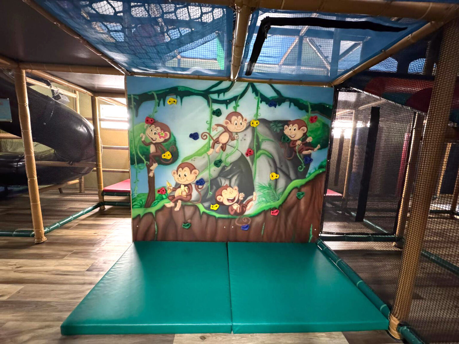Indoor Playground St. Catharines Kids aged 1 - 10 | Cheeky Monkeys ...